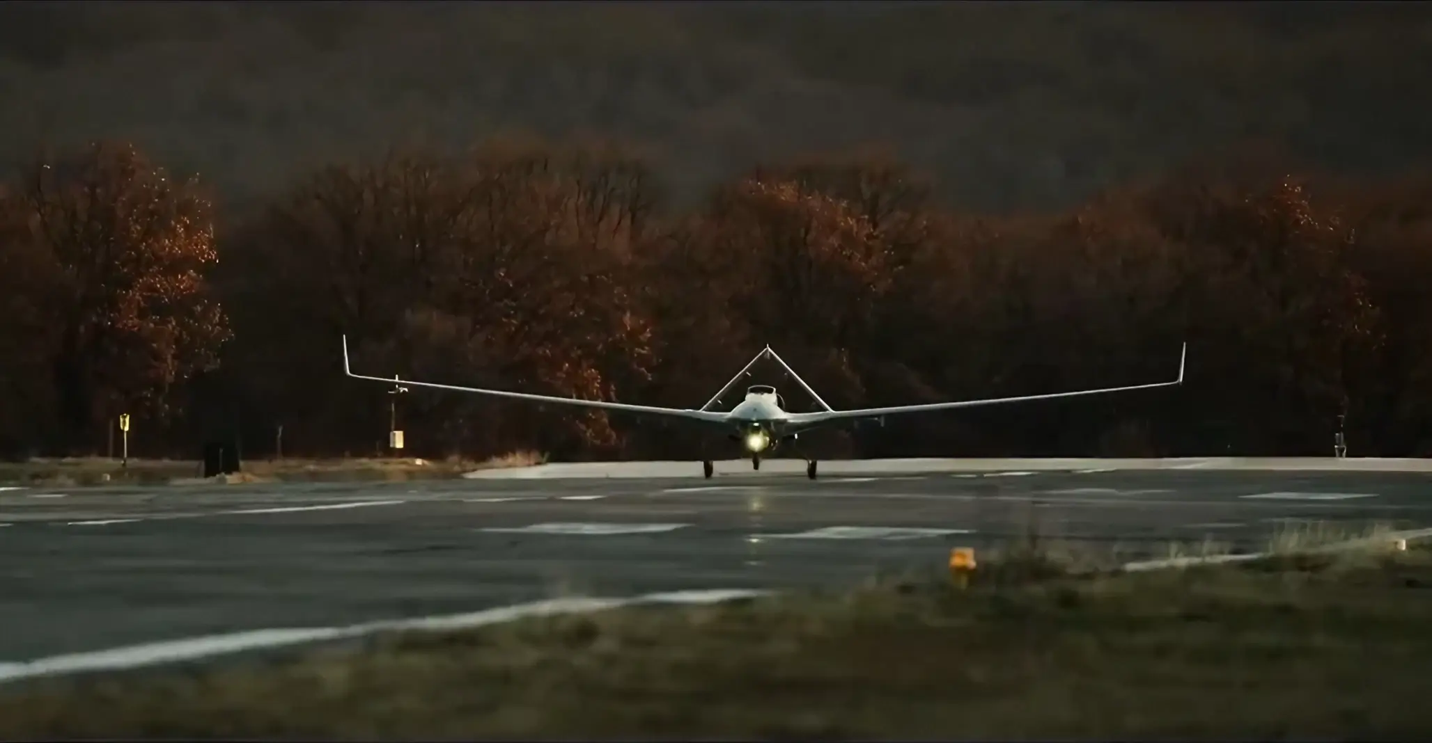 Baykar TB2T-AI SİHA Tanıtıldı: Turbo Motor ve Gelişmiş AI ile Yeni ...